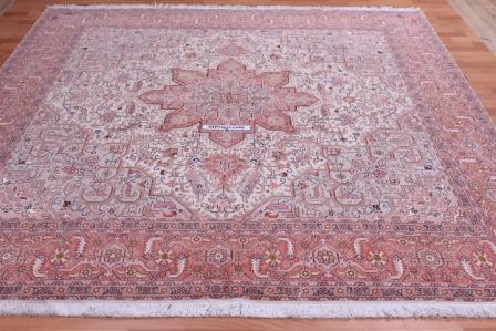 Handmade Square Persian Rugs & Square Persian Carpets